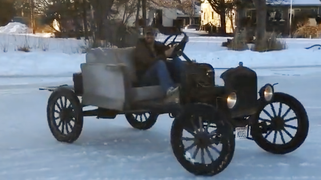 Посмотрите, как может ездить древний Ford Model T — Motor